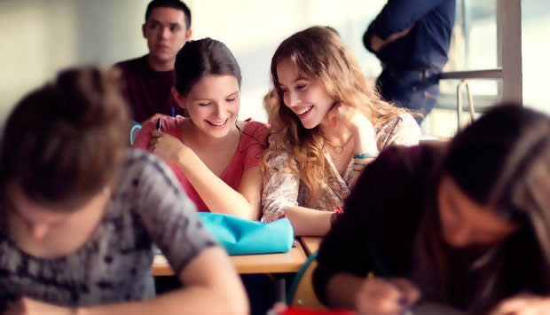 Ma meilleure amie et moi, une relation à double tranchant - Témoignages ...