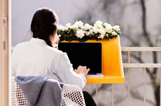 BalKonzept, le bureau mobile à fixer à son balcon - Madmoizelle