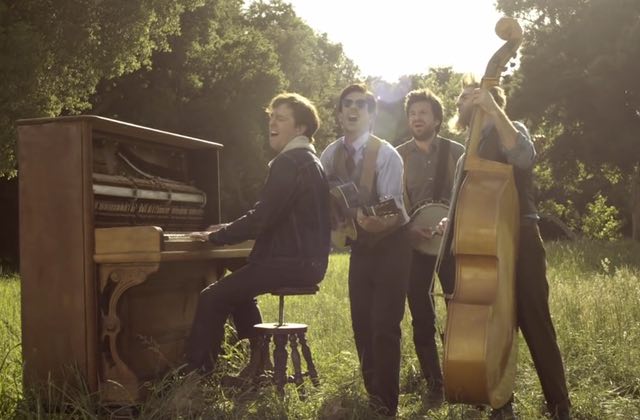 Folk : la meilleure musique à écouter en automne ! — madmoiZelle.com