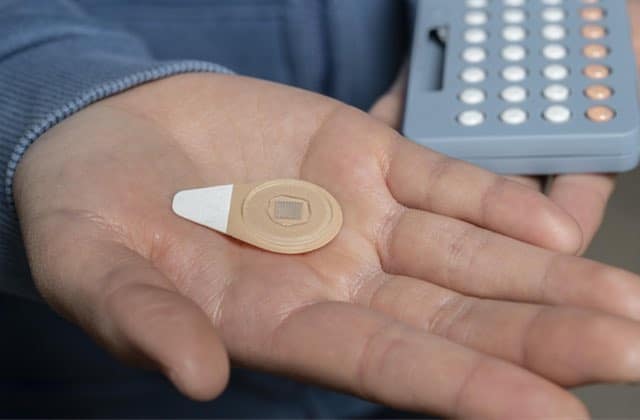 Patch contraceptif : des micro-aiguilles pour s'auto-administrer sa ...